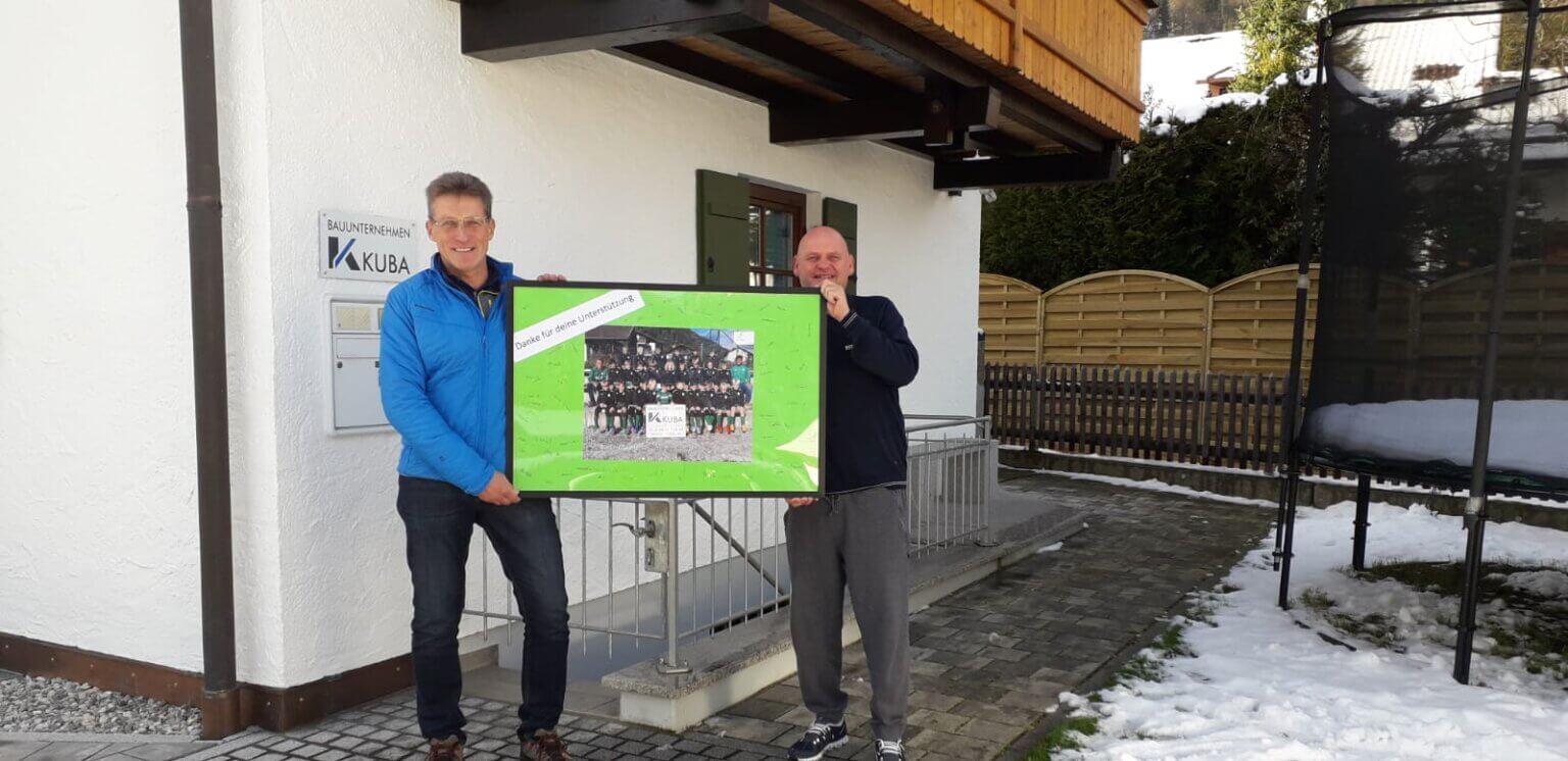 Jugendmannschaften bedanken sich bei Bauunternehmen Thomas Kuba - FC Oberau 1927 e.V.